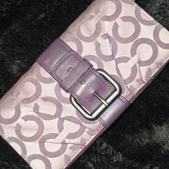 Coach | Bags | Euc Coach Purple Signature C With Buckle Design | Poshmark